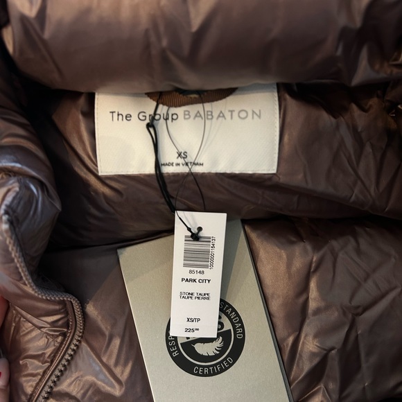 Aritzia | Jackets & Coats | Brand New With Tags Chocolate Brown Purple ...